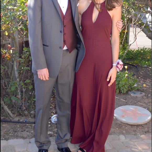 Lulus | Dresses | Lulus Maroon Prom Dress | Poshmark